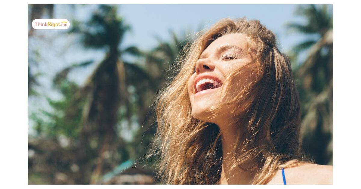 3 Ways To Let Go Of Your Past Relationship Baggage