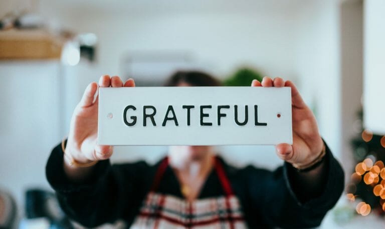 How To Accept Gratitude Fully Into Your Life